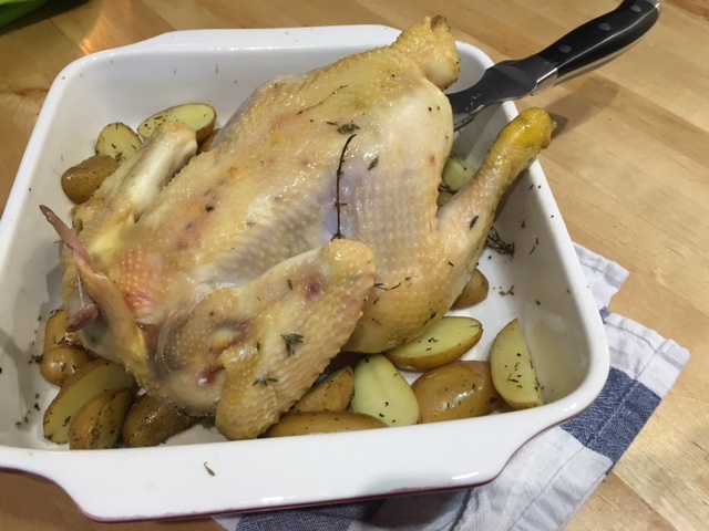 poulet rôti arrosé avec le jus de cuisson – Happy Healthy Simply